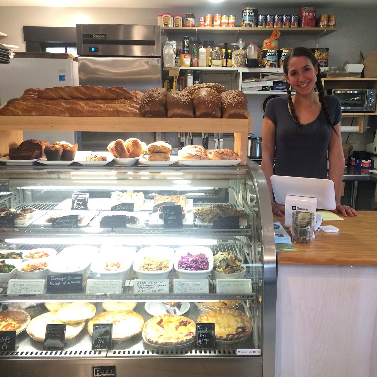 maia-steinberg-at-hello-good-pie-in-belgrade-lakes - The Maine Mag