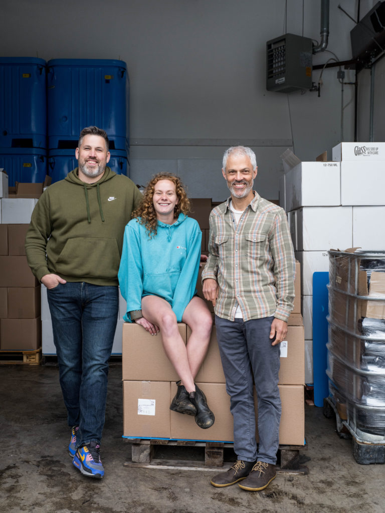 Wild Blueberry Wine is Becoming Maine’s Hot New Commodity - The Maine Mag