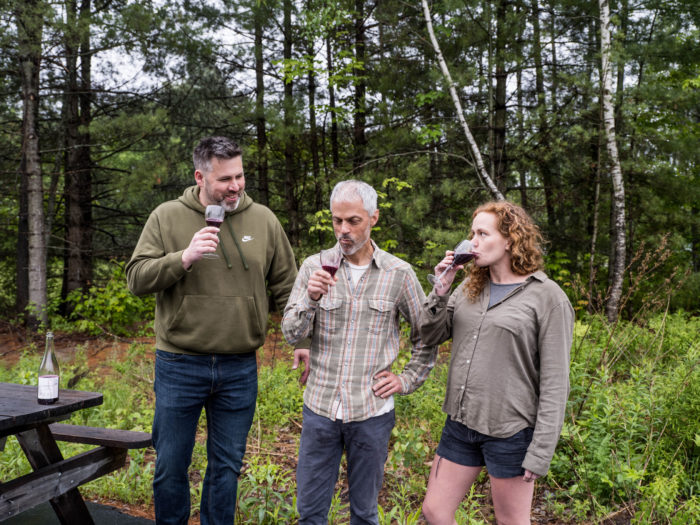 Wild Blueberry Wine is Becoming Maine’s Hot New Commodity - The Maine Mag